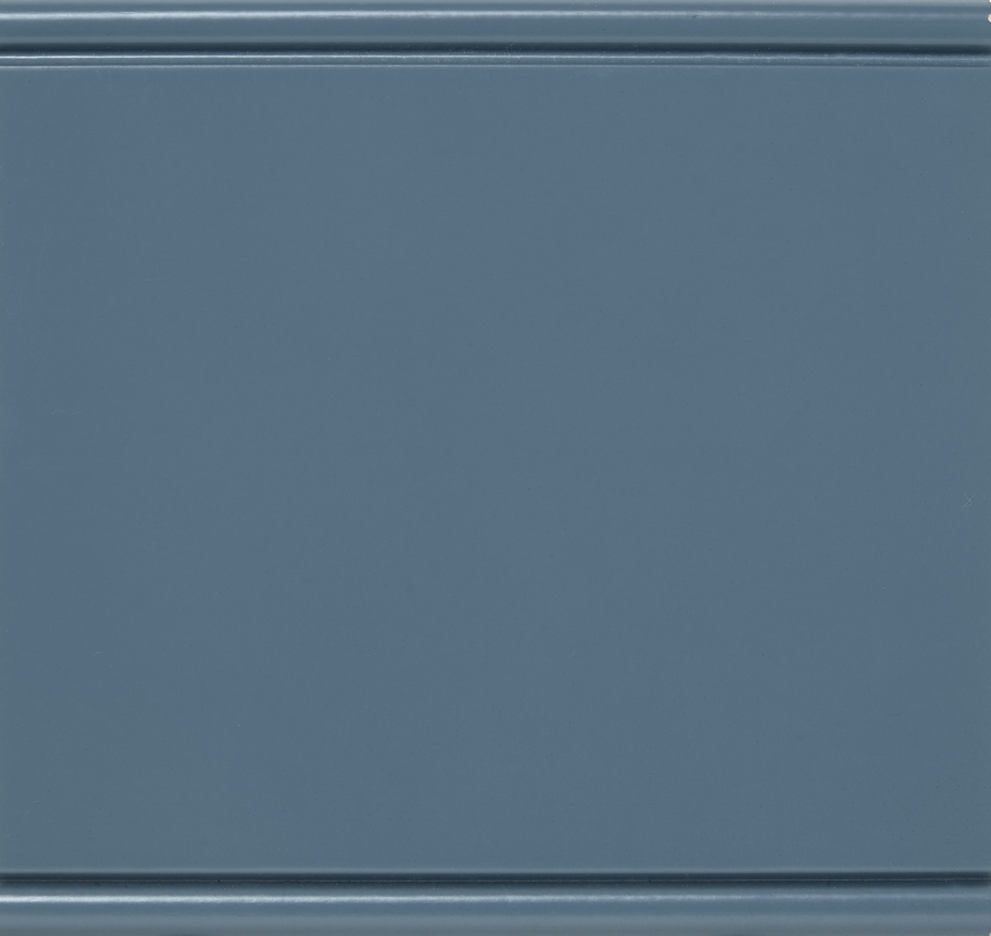 KraftMaid Full Access | Charleston Reverse Raised Panel